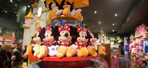 Disney World Announces Long Awaited Return Of Dining Plans