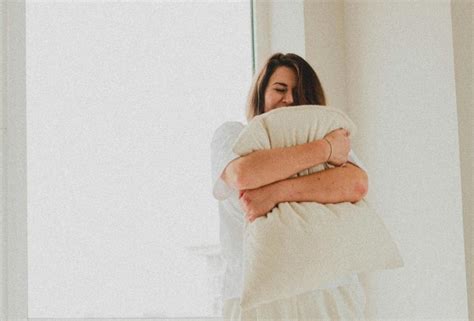 How To Hug Yourself