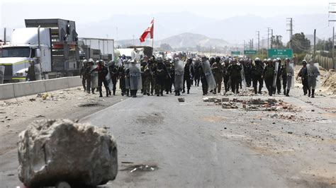 Aumenta A 18 El Número De Muertos En Las Protestas Incesantes En Perú
