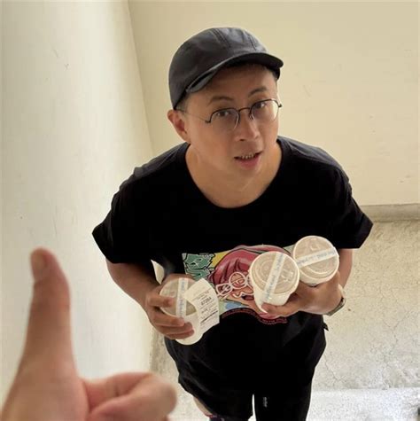 建中校友宴香鮑佐蘿莉菜名挨轟呱吉認了有出席長文發聲致歉 娛樂星聞