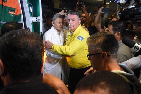 Jair Bolsonaro Passa Por Cirurgia Em Brasília Neste Domingo Cartacapital