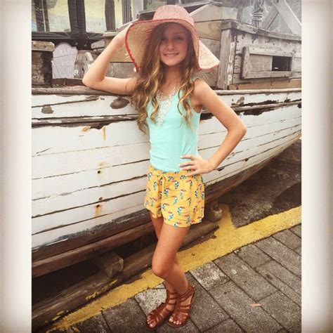 Brooklyn Gabby Social Media Pics 06132017 • Celebmafia