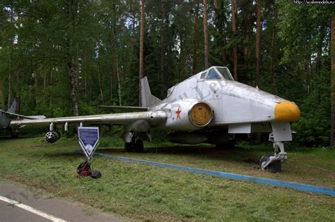 Просмотр картинки : 1673992266_Il-102_00.jpg : Walkaround Ил-102 б/н ...