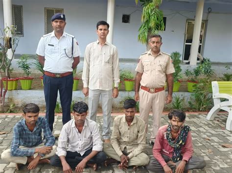Four Accused Arrested For Murderous Attack On Villagers सदर थाना