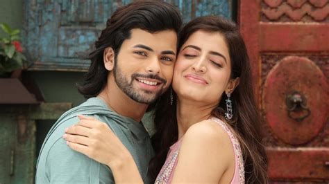 Siddharth Nigam Vinali Bhatnagars Unseen Romantic Moments From Kisi Ka Bhai Kisi Ki Jaan Go