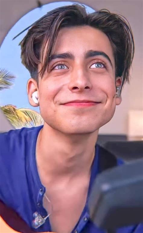 Aidan Gallagher