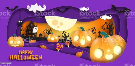 해피 할로윈 배너 종이 컷 스타일 배경 벡터 일러스트레이션 야간 구름과 호박과 보름달과 재미있는 파티 축하 초대 판매 프로모션 웹 및 텍스트 장소 10월에 대한 스톡 벡터
