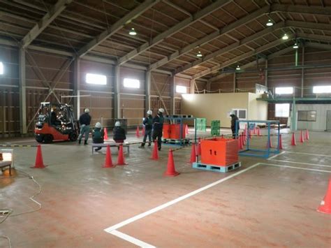 藤枝校 マジオワークライセンススクール｜フォークリフト・玉掛・小型移動式クレーンの資格免許取得