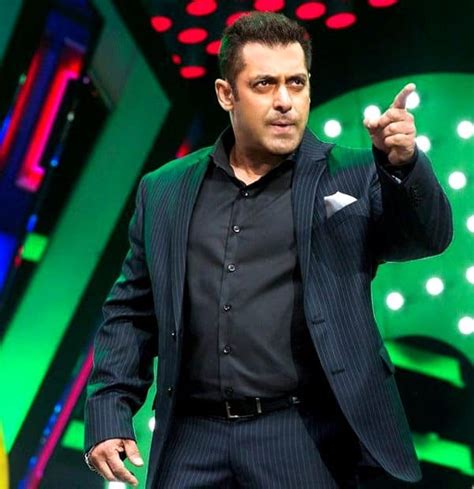 Salman Khan Rejects Tere Naam 2 Suggests Satish Kaushik To Go Ahead