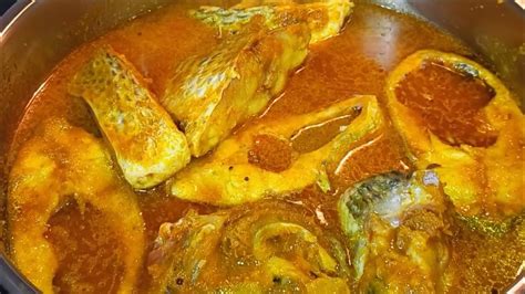 এত গুলো জ্যান্ত মাছ নিয়ে এসে আবার কেটে ও দিলো আমি শুধু রান্না করলাম আর মজা করে খেলাম Youtube