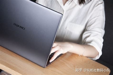 玩机社评测｜华为matebook 14 2020锐龙版：这大概就是西装暴徒吧