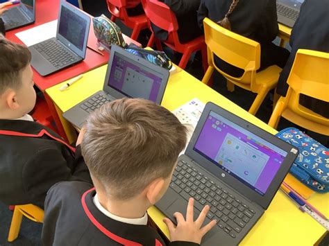 Creating Branching Databases The Howard Primary School
