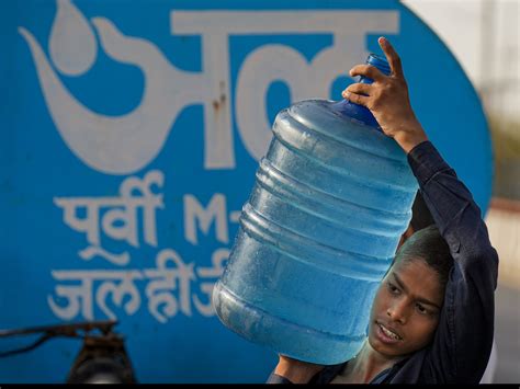 अपने ही चाचा को मार हड़पा साम्राज्य 12 साल की उम्र में पहले मुगल