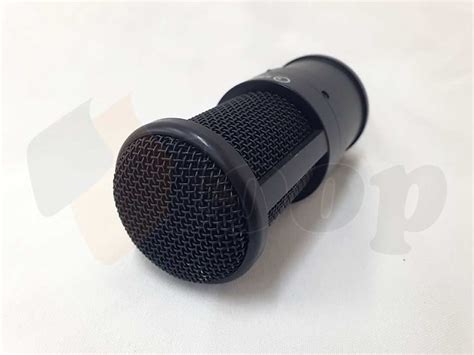 Steinberg ST-M01 studio condenser microphone | Reverb