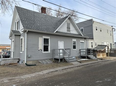 6 11th St S Unit 2 Fargo Nd 58103 Room For Rent In Fargo Nd
