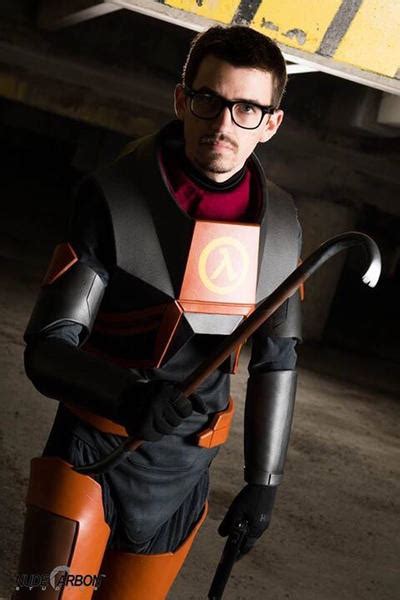 Gordon Freeman Hev Suit 5 By Barbarianprops On Deviantart