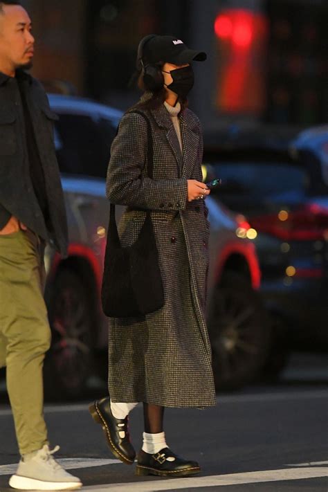 Olivia Rodrigo Out For Dinner At Cecchis In New York 11 04 2023