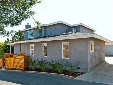 Anna Kendrick House The Los Angeles Dwelling Urban Splatter