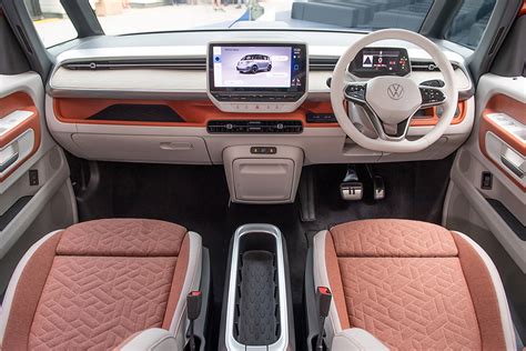 福斯商旅vanlife嘉年華登場！id Buzz現身搶先看、2024下半年在台上市 Yahoo奇摩汽車機車