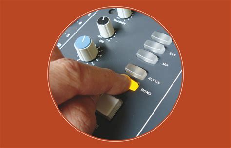 Why Mono Mixing Is Better For Creating Clarity In Your Mix Vollume