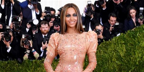 De Beste Looks Van Beyoncé Op Het Met Gala