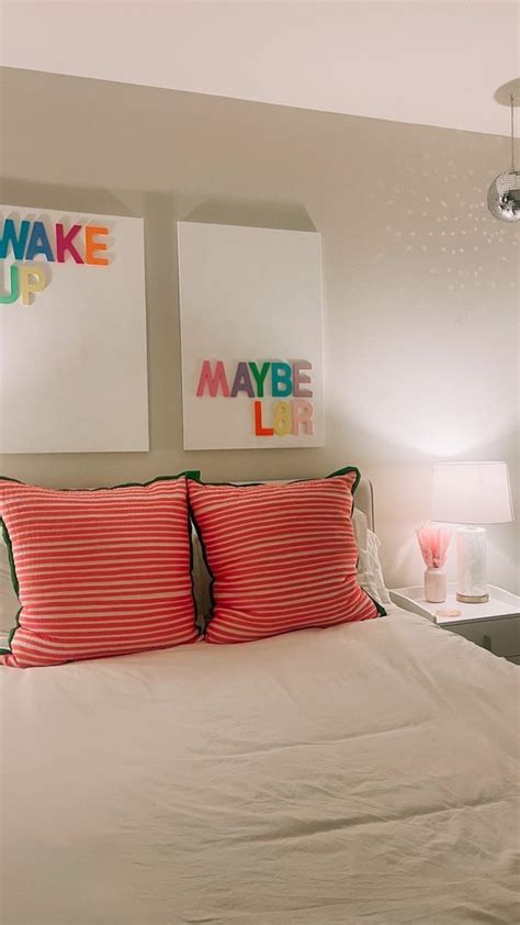 Pin By Victoriaendicott On Dream Life But Living It College Dorm Room