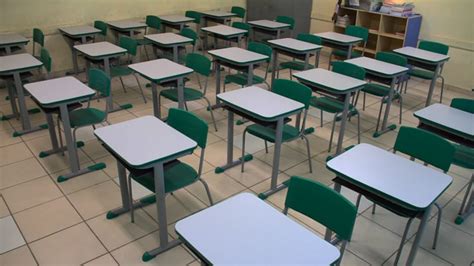 Professor é Demitido Após Assediar Alunas Em Teresina Geral