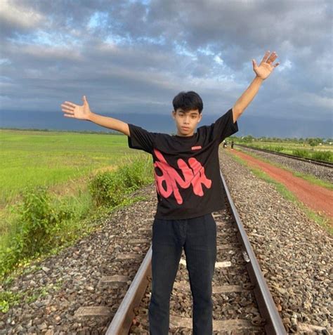 ជួប វាសនា Chuob Vea Sna