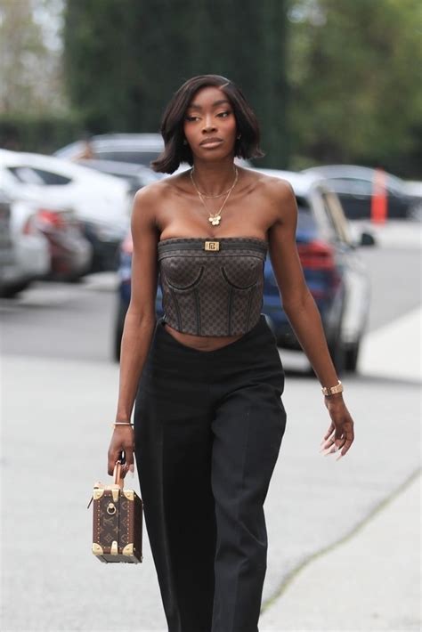 Chelsea Lazkani Out For Selling Sunset Taping In La 02272024 • Celebmafia