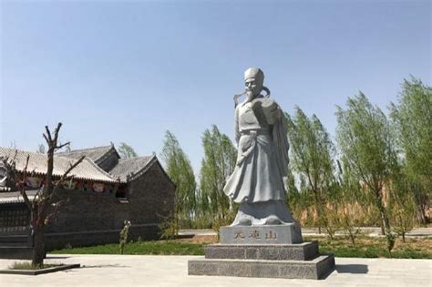 元好問論詩絕句運用絕句的形式評論杜甫和李商隱的詩歌 每日頭條