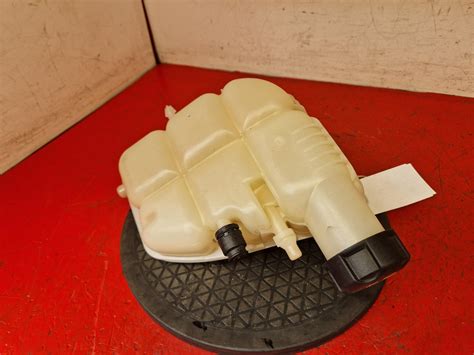 Overflow Bottle Mini Mini Bmw 2020