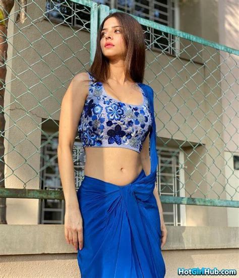 Sexy Vedhika Kumar Hot Indian Actress Pics 14 Photos