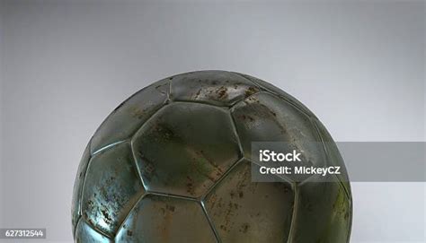 다양한 소재와 배경에 실버 축구 공 3d 렌더링 0명에 대한 스톡 사진 및 기타 이미지 0명 사진 이미지 수평 구성