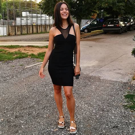 Lara Demarins Feet