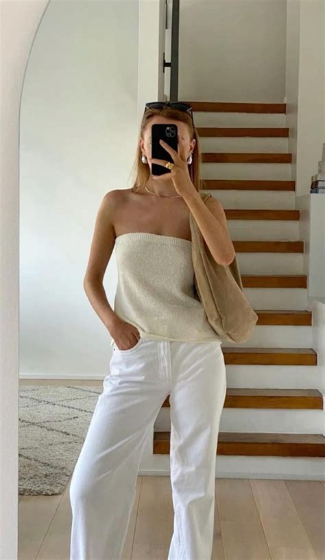 Cute Low Rise Baggy Jeans Outfit Low Rise Jeans Outfit Inspiration