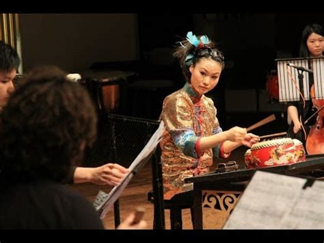 畫眉跳架潮州小鑼鼓翟悅敏 Monie Chak演藝學院中國敲擊樂畢業音樂會2012 YouTube