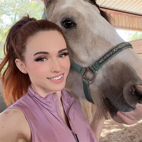 Kaitlyn Siragusa слив фото голая Amouranth 90 фото 2024