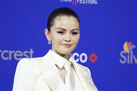 Selena Gomez Was Born In The Us Heres Why She Called Immigrants Her