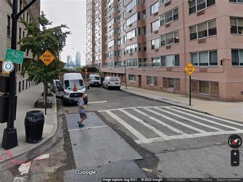 1 Dead 4 Injured In Midtown Manhattan Hazmat Incident Report New