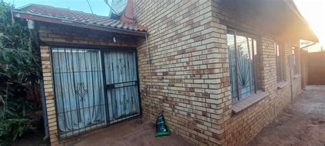 3 Bedroom House For Sale In Soshanguve Ww P24 113447429