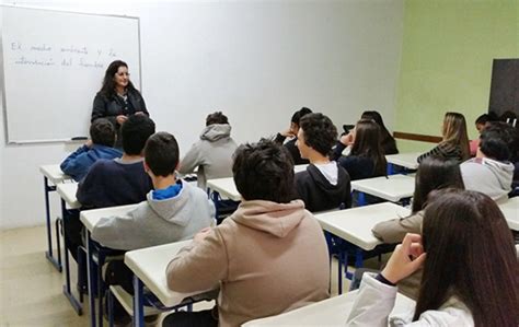 Inscrições Abertas Para Cursos Gratuitos De Inglês E Espanhol