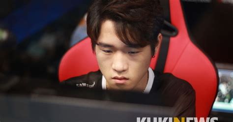 롤챔스 삼성 Kt 스플릿 전략 완벽 봉쇄로 2세트 승리승부 원점