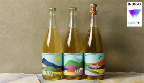 Wa Syu「iwai Kamoshi Sparkling」のラベルデザインが「indigo Design Award 2023」ブロンズを