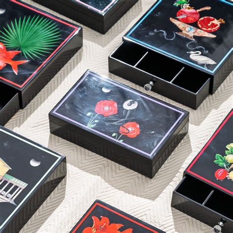 Small Tea Box Raseel At Casa Pop