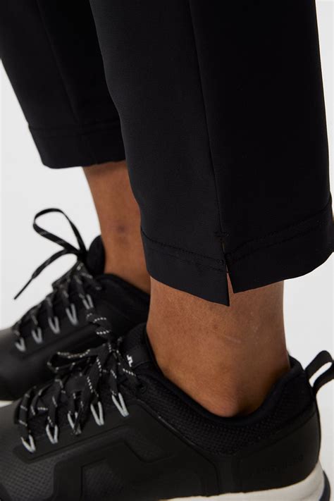 Nea Pull On Golf Pant Black Jlindeberg