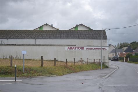 Manche La procédure de sauvegarde de l abattoir de Saint Hilaire du
