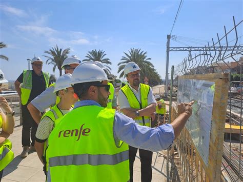 El President De Renfe Visita Les Obres De Millora De Les Estacions D