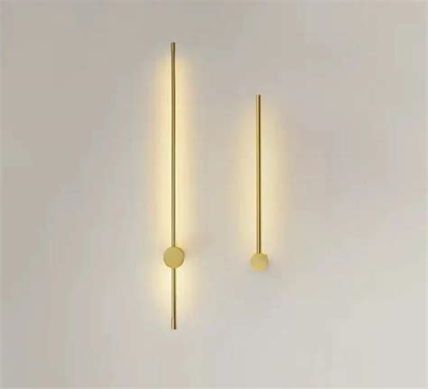 Arandela Moderna Slim Linear Perfil Alumínio e Acrílico 60cm