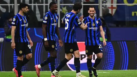 Hasil Liga Italia Kalahkan Fiorentina Inter Milan Tempel Ketat Napoli