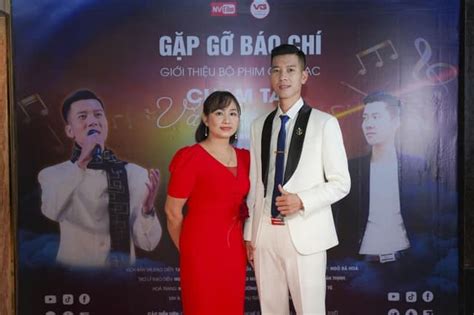 Giọng Ca Ngôi Sao Bolero Đình Thụy Ra Mắt Mv Ca Nhạc đầu Tay Lấy